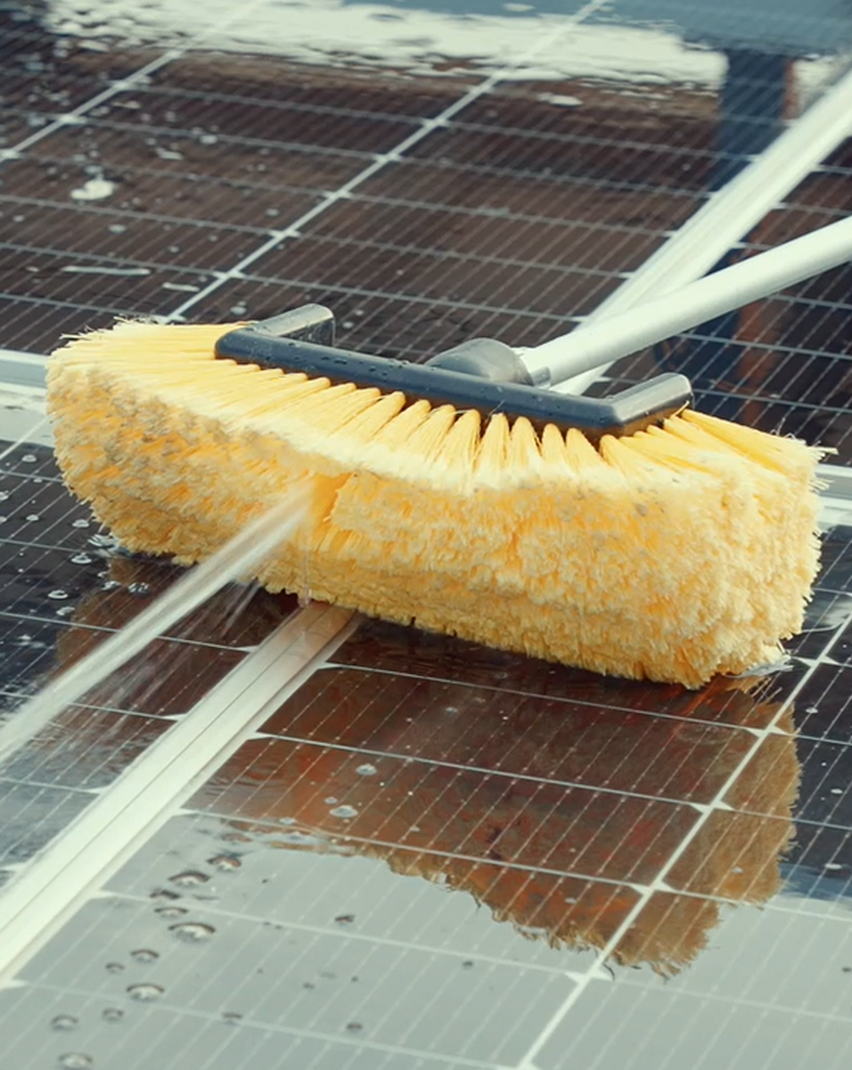 Solar Panel Cleaning Brush – Artislie
